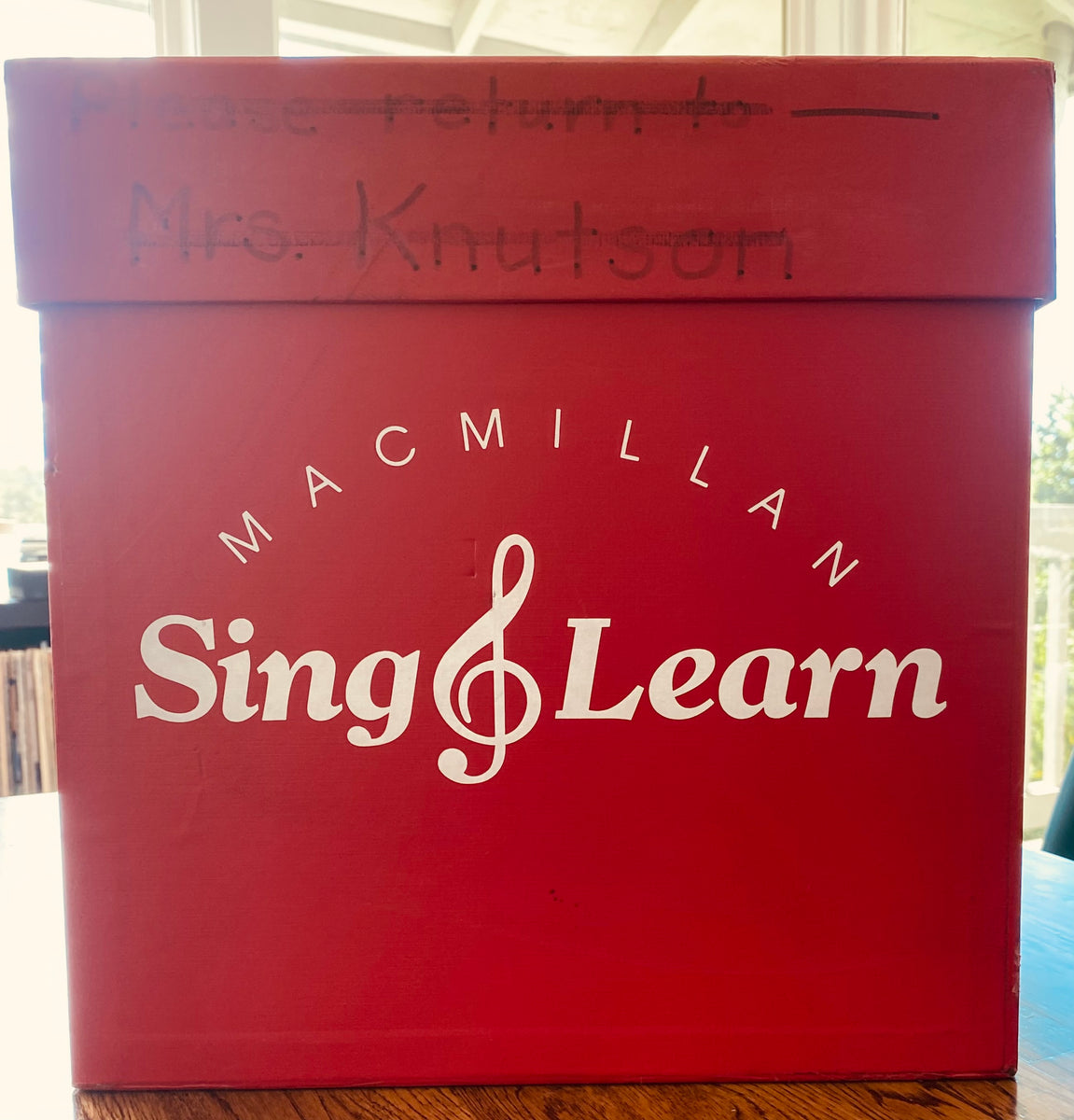 Macmillan Sing and Learn Vintage 24 record box set. All original media ...